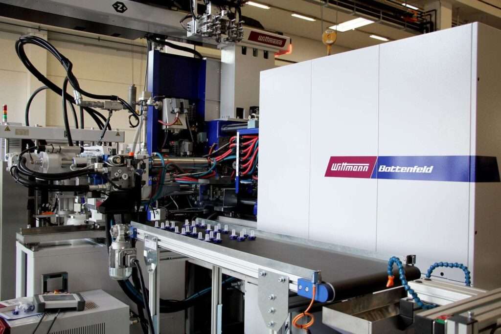 WITTMANN BATTENFELD with smart injection molding technology at the ...